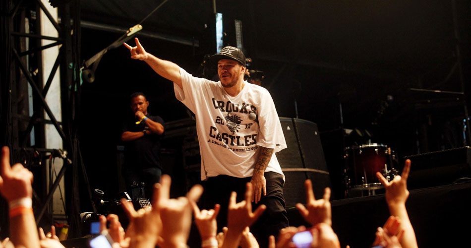 Chorão por trás dos palcos: quem foi Alexandre Magno Abrão? - Revista Esquinas